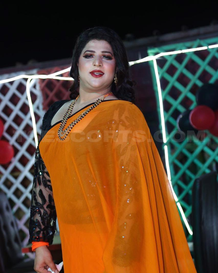 (+92) 303-9962784 | Chanda | White Transsexual Escort | TSescorts